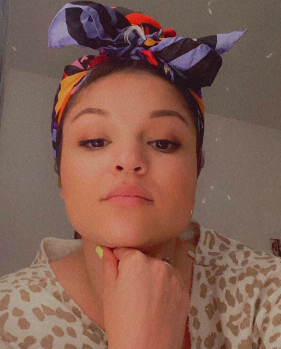 Episode Twenty Two: Victoria Ann Scovens – Veronica bocian